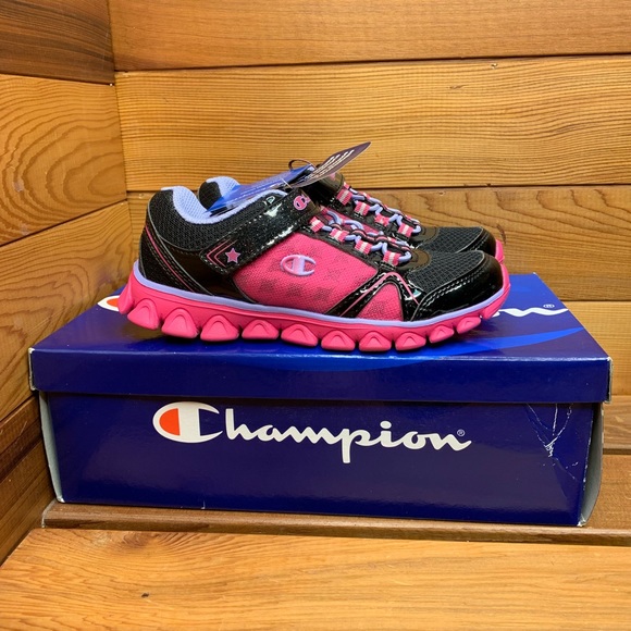Champion | Shoes | Champion Girls Capri Runner Black And Pink Shoes ...